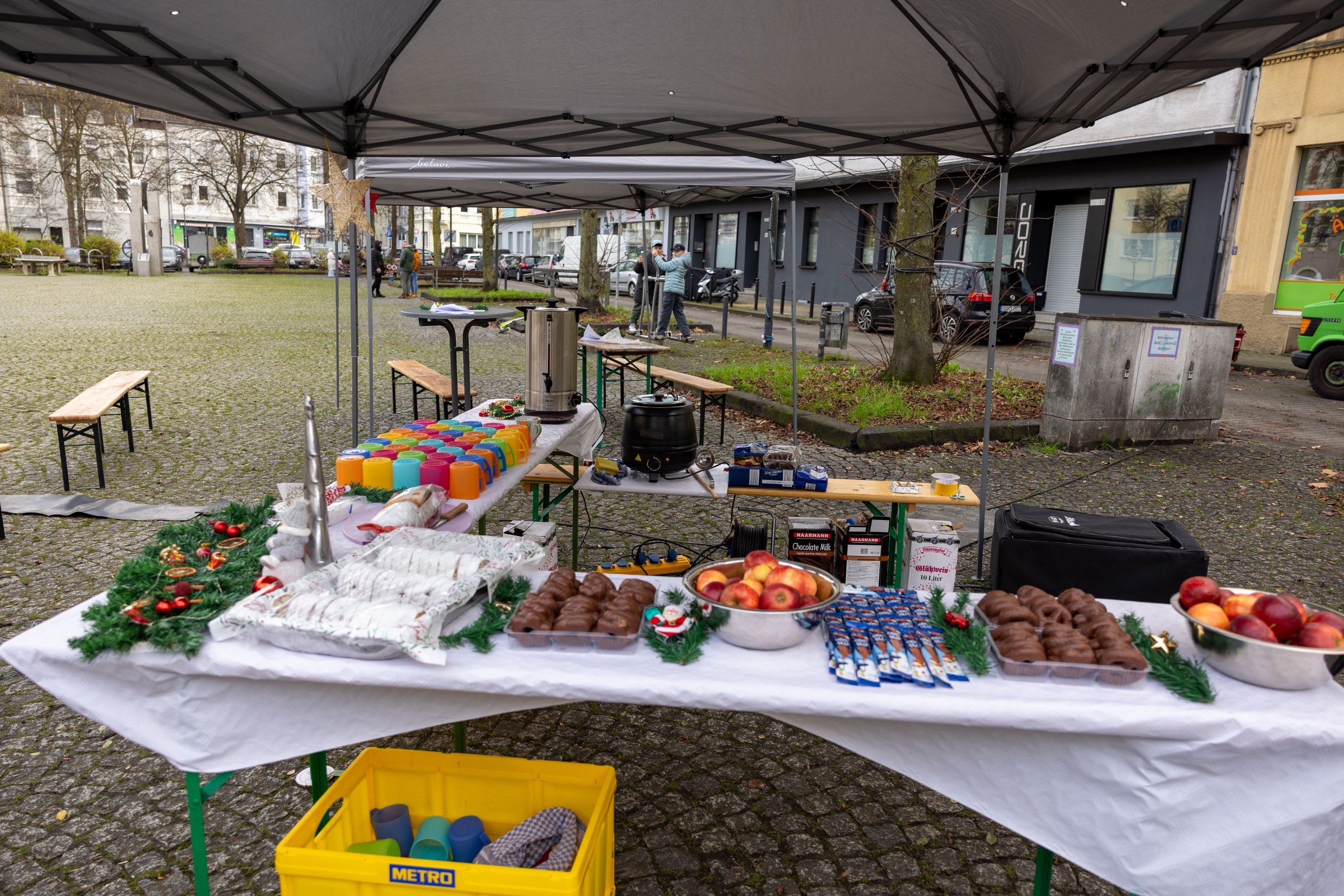 Weihnachtsbaum schmücken, mit Kindern und der Dortmunder Feuerwehr ...